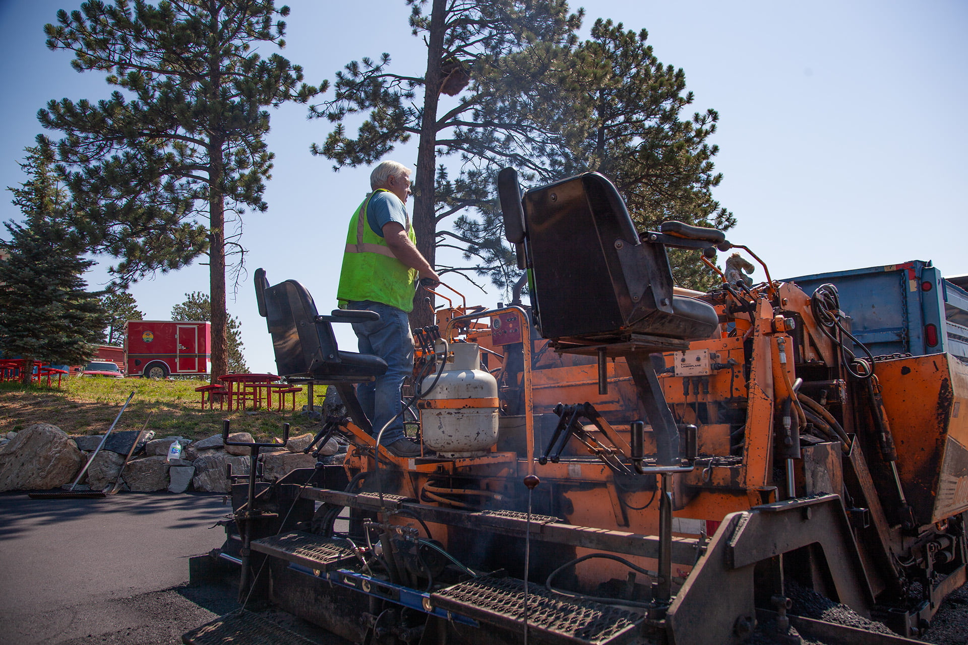 Asphalt Paving Evergreen Colorado. ES&G serving you since 1970
